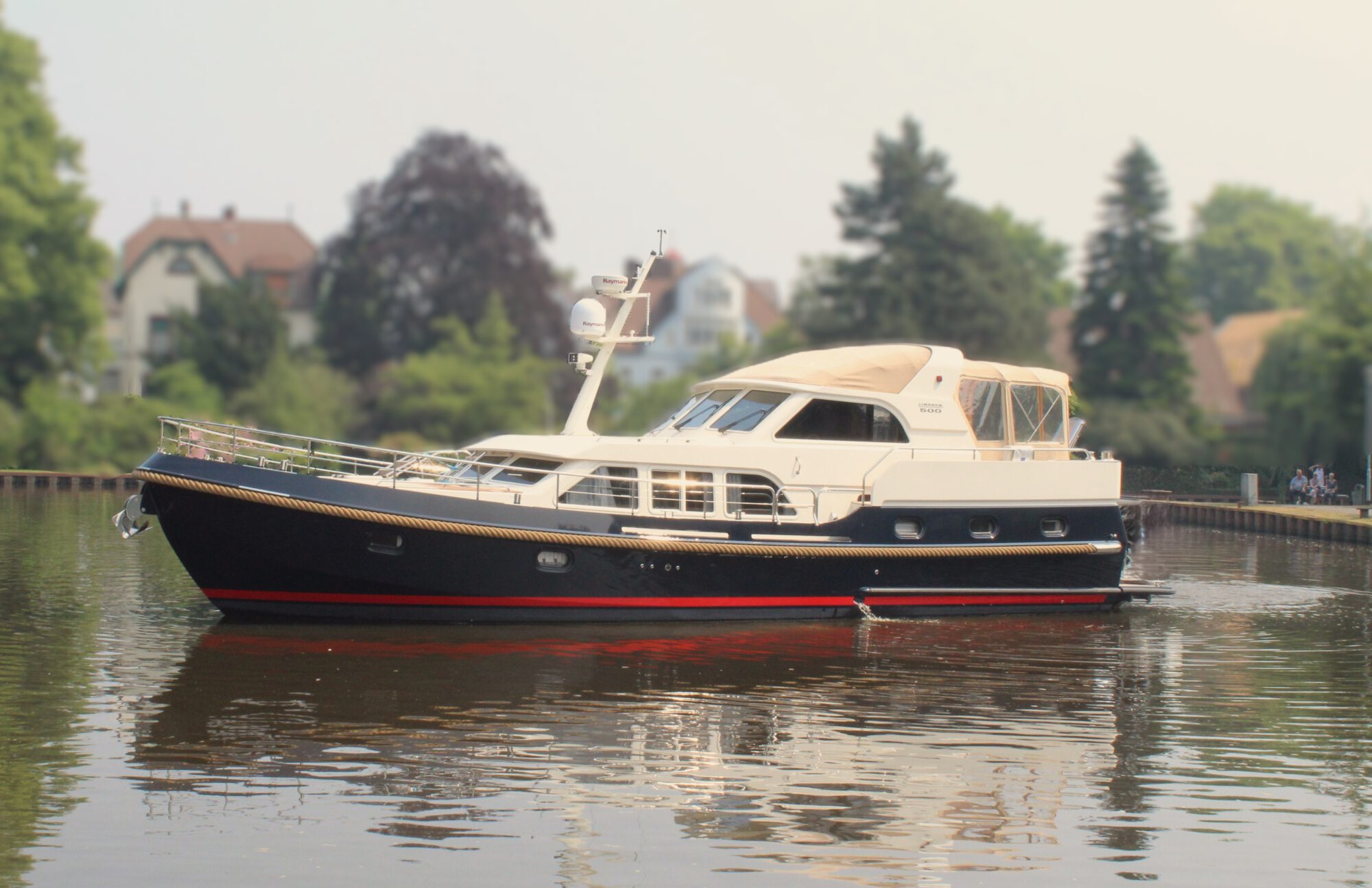 Ihre gebrauchte Linssen Yacht bei Hennings Yachtvertrieb