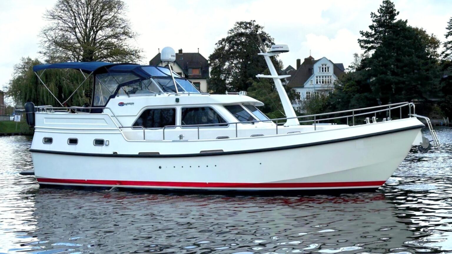 Linssen 41 SL AC Hennings Yachtvertrieb